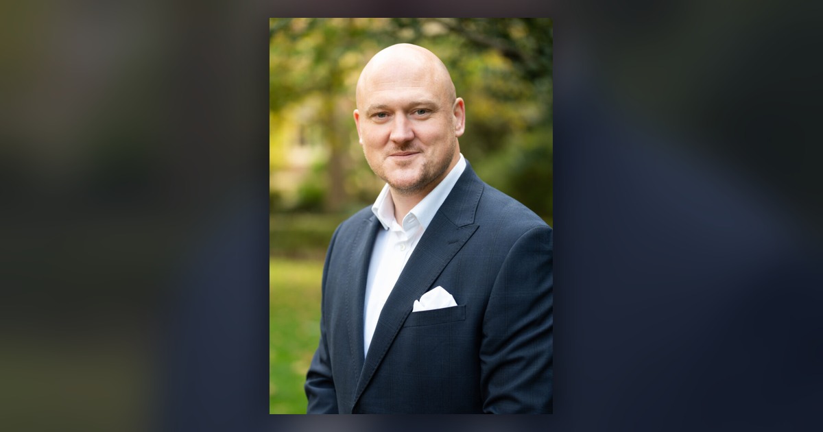 Daniel Chalmers | Partner - Edwards Family Law